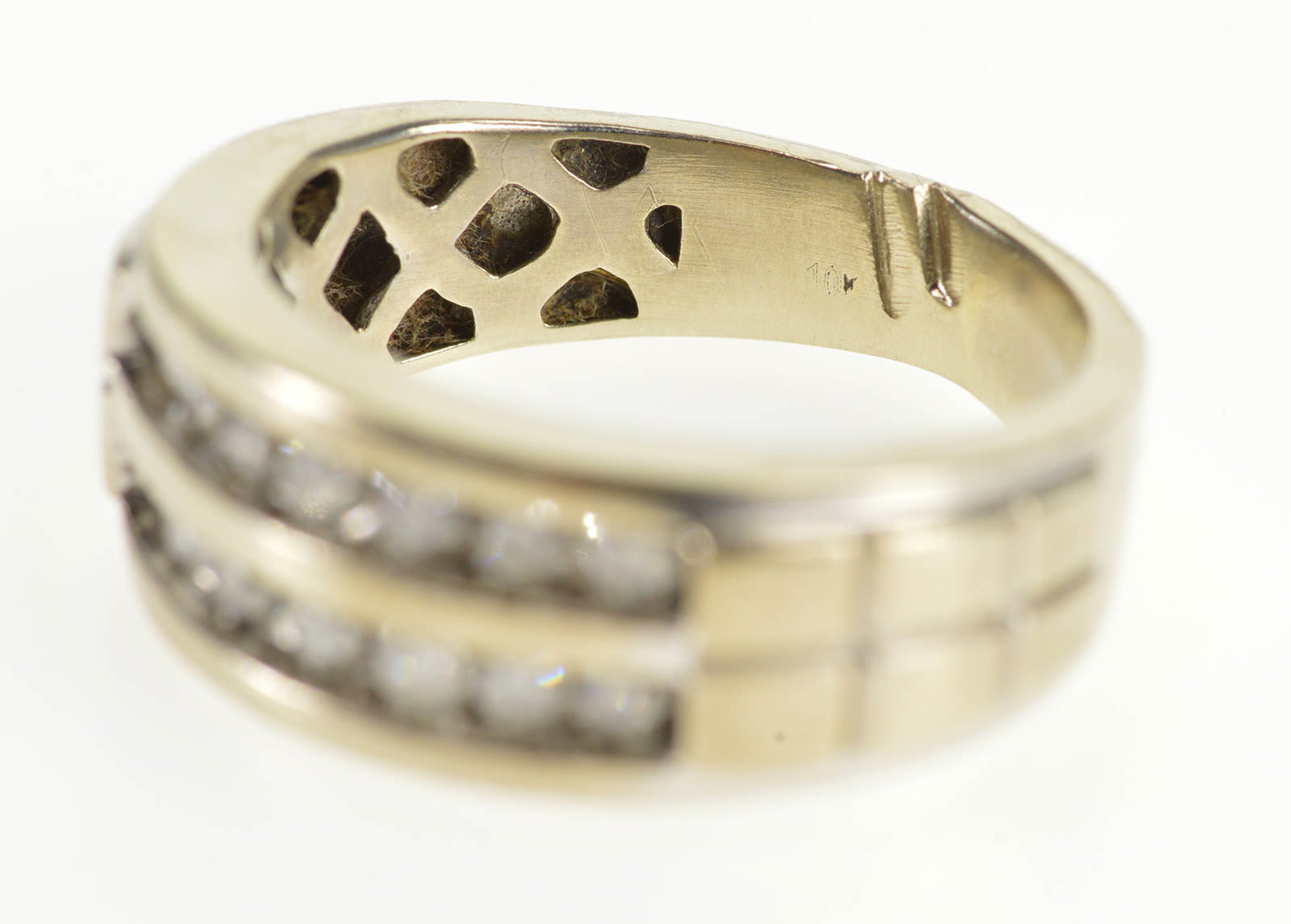 Starts @ Cost - 10K 0.42 Ctw Channel Inset Diamond Wedding Band White ...