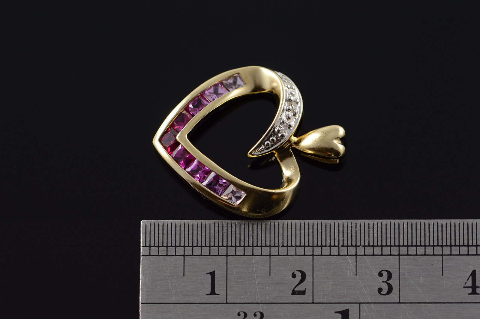 Starts @ Cost - 10K 1.02 CTW Pink Syn. Sapphire Graduated Heart Outline ...