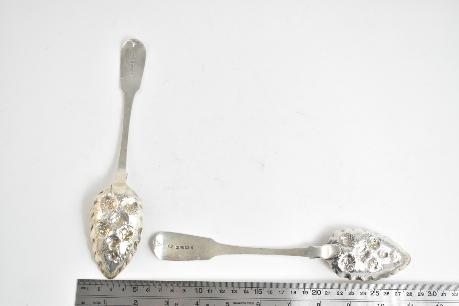 Sterling Silver 1824 Joseph Hicks Exeter Georgian Berry Spoons (2 pcs ...