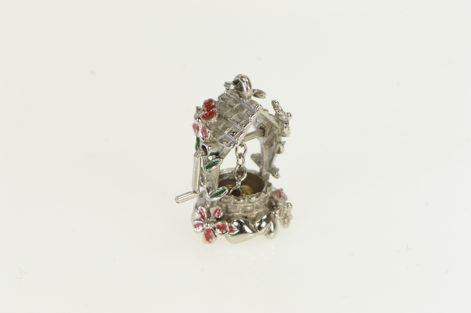Sterling Silver 3D Articulated Heart Wishing Well Love Charm/Pendant ...