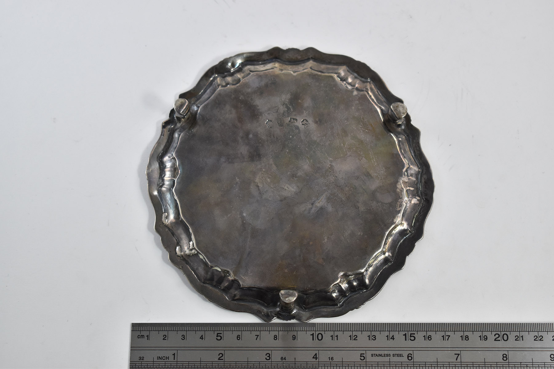 Sterling Silver British Pre 1822 Family Crest Plate | Property Room