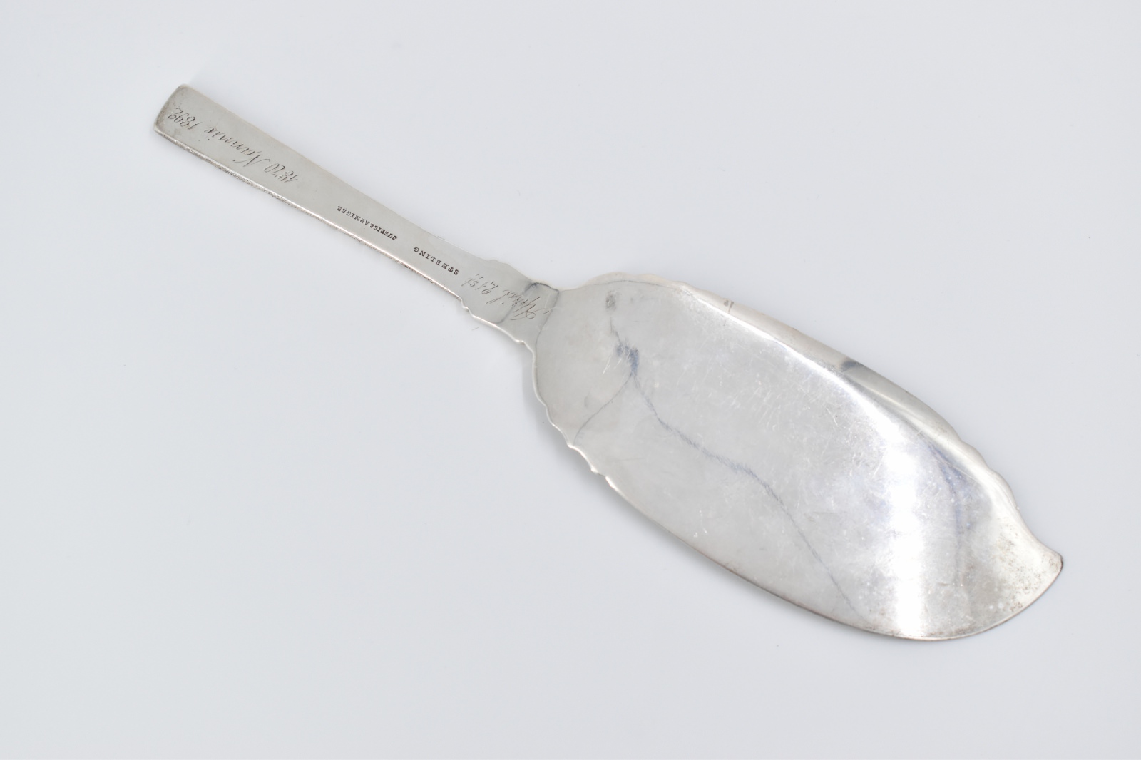 Sterling Silver Justis & Armiger Antique Rose Fish Server | Property Room