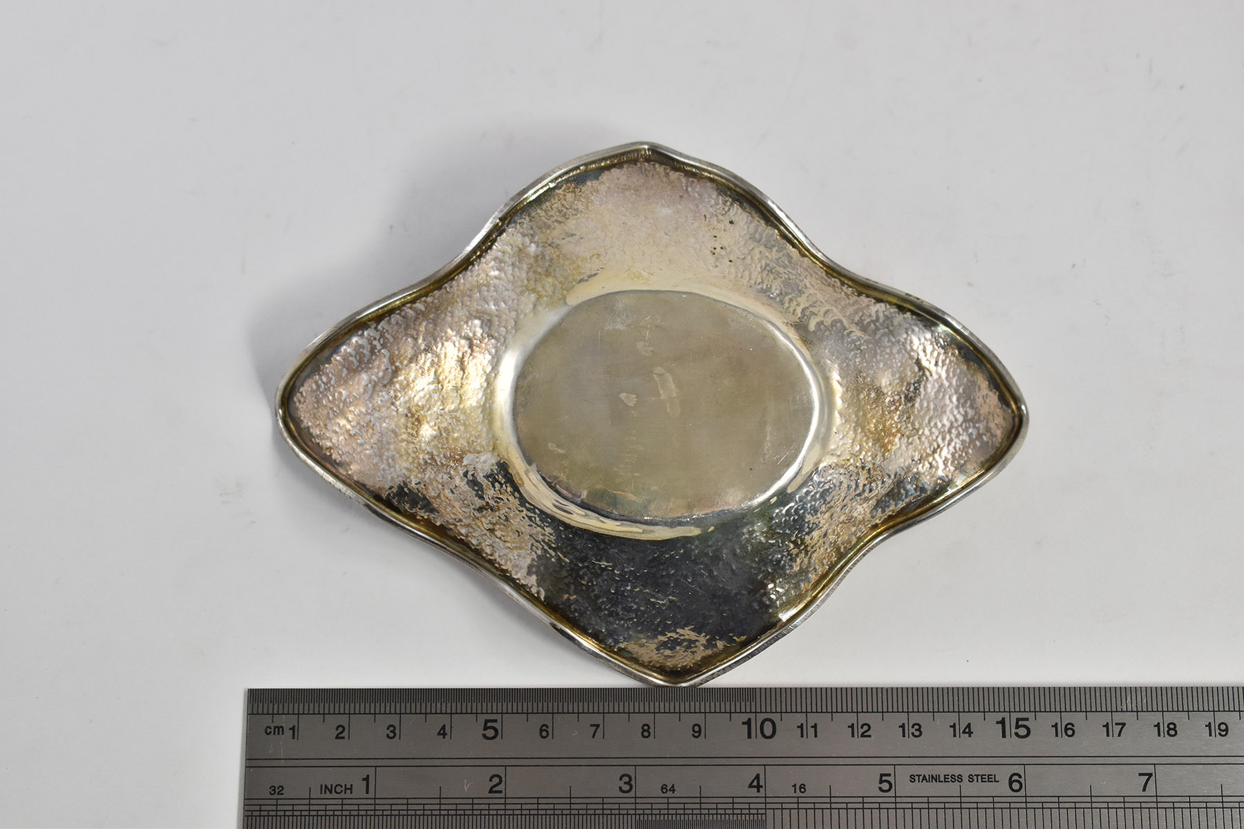 Sterling Silver Piolti Hammered Sim. Garnet Ring Dish | Property Room