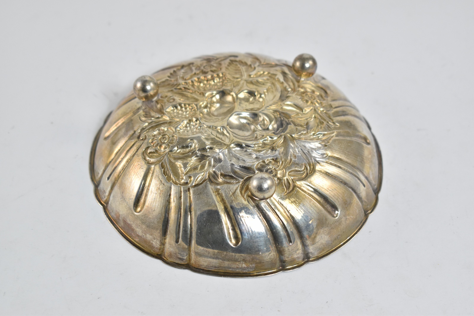 Sterling Silver S Kirk & Sons Repousse Flower Ornate Bowl | Property Room