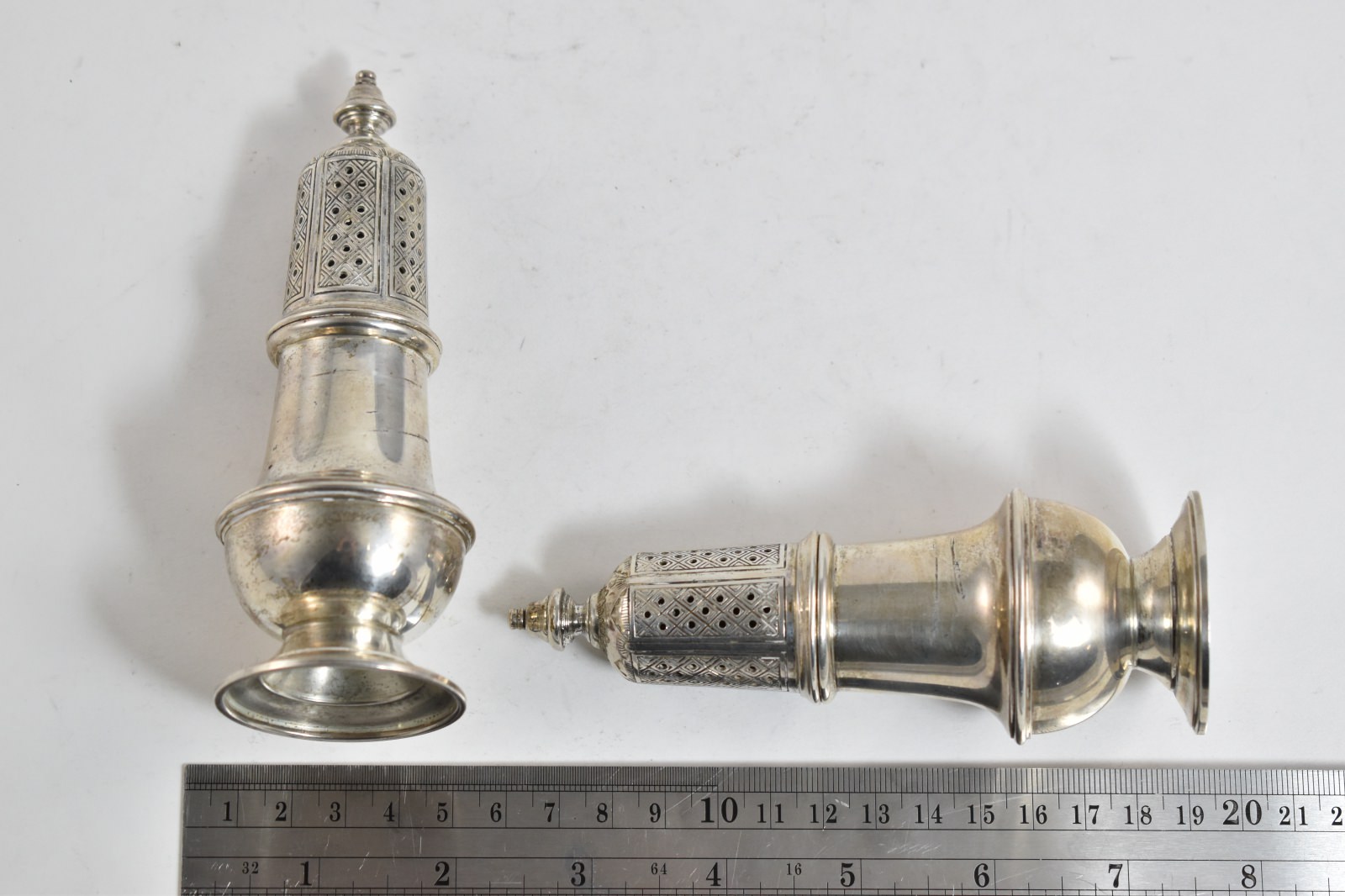 Sterling Silver Stieff Williamsburg Restoration Salt & Pepper Shaker ...