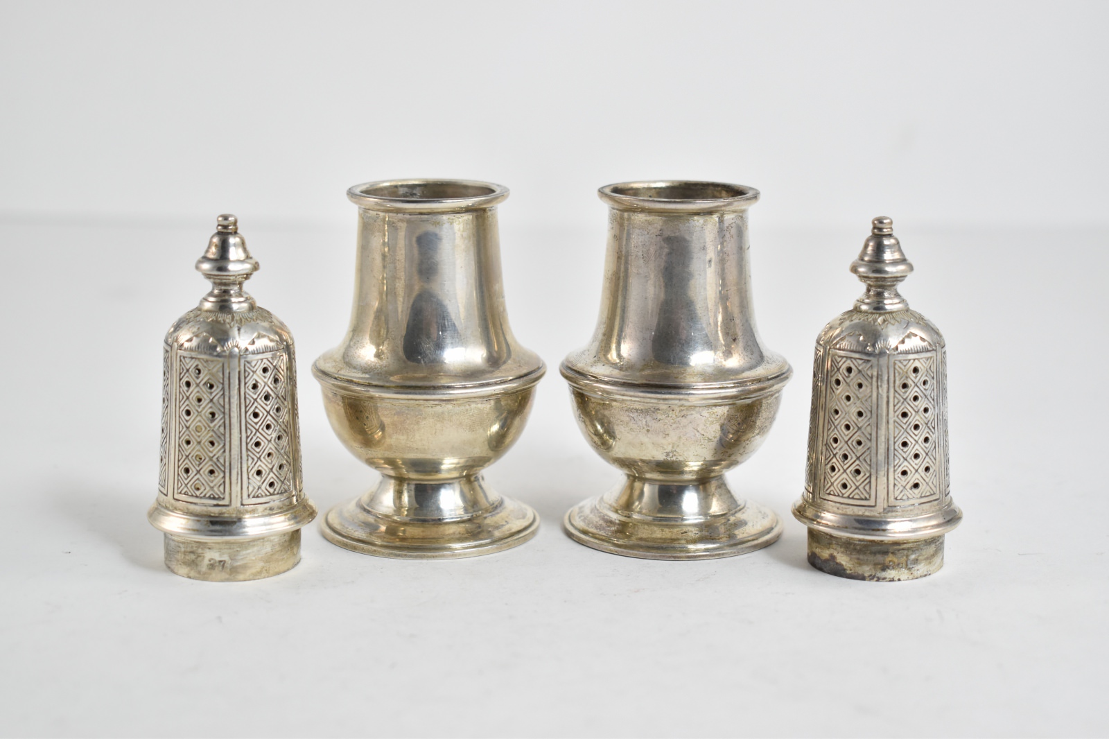 Sterling Silver Stieff Williamsburg Restoration Salt & Pepper Shaker ...