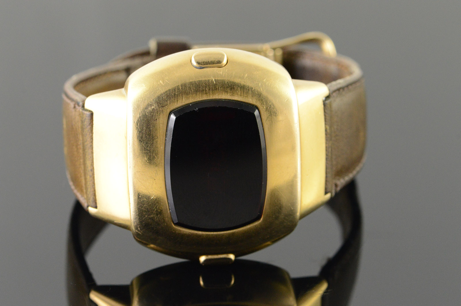 Vintage 42mm Pulsar Digital Watch - Men's | Property Room