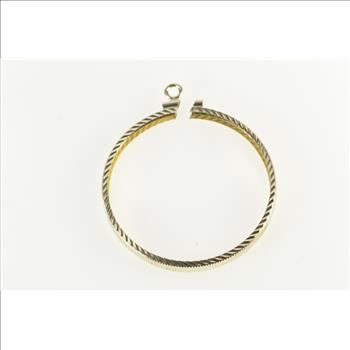 Gold Filled Round Coin Grooved Pattern Bezel Pendant | Property Room