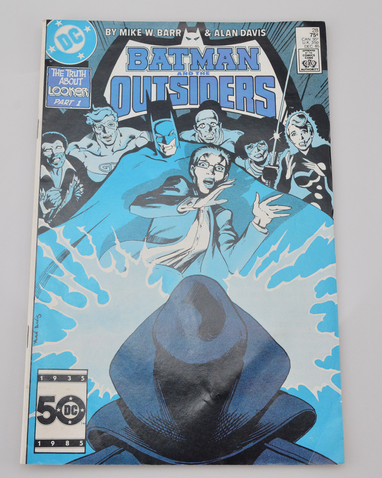 Batman And The Outsiders The Truth About Looker Part 1 DC Comics #28 ...