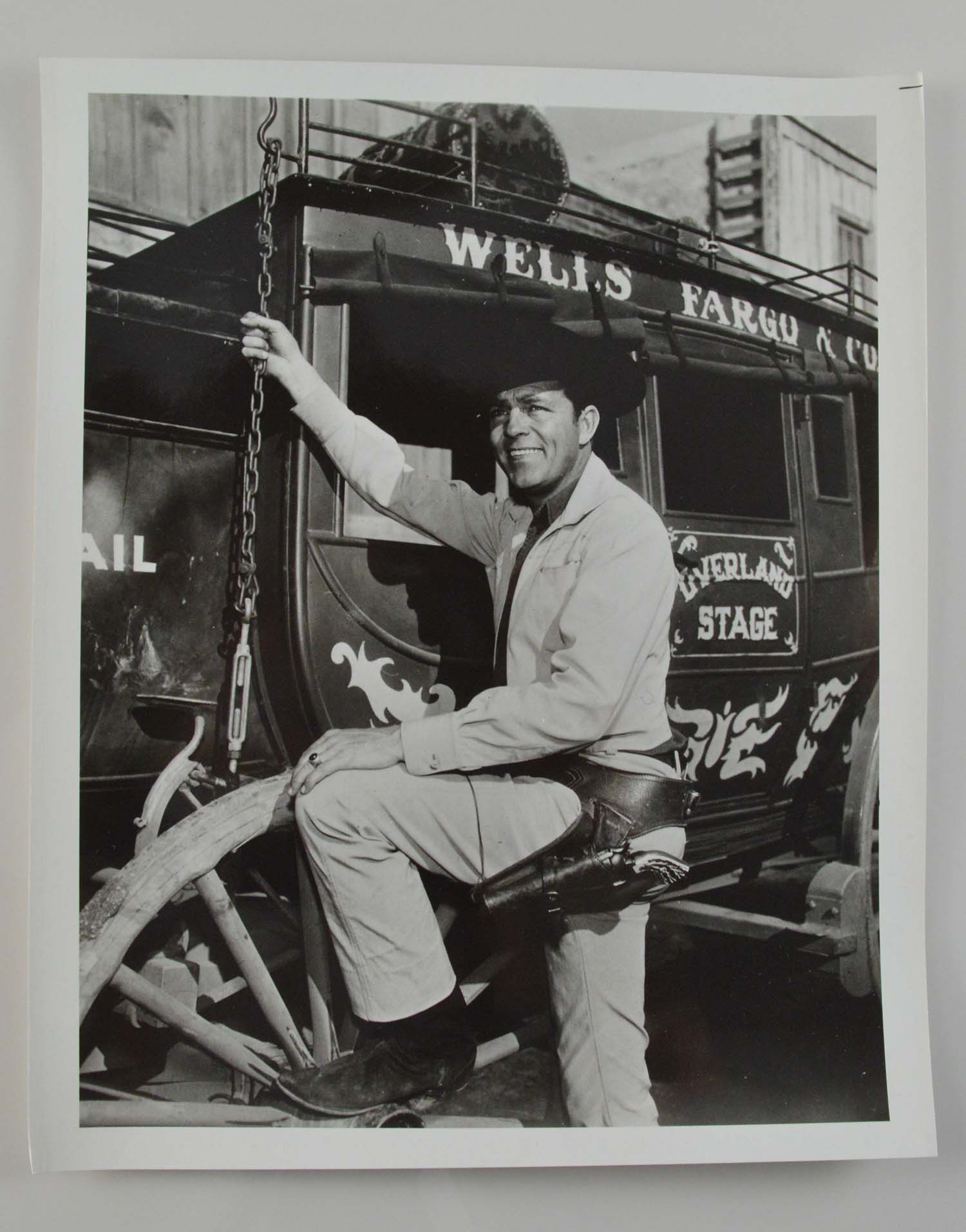 Original Vintage Hollywood Memorabilia 8X10 Photograph | Property Room