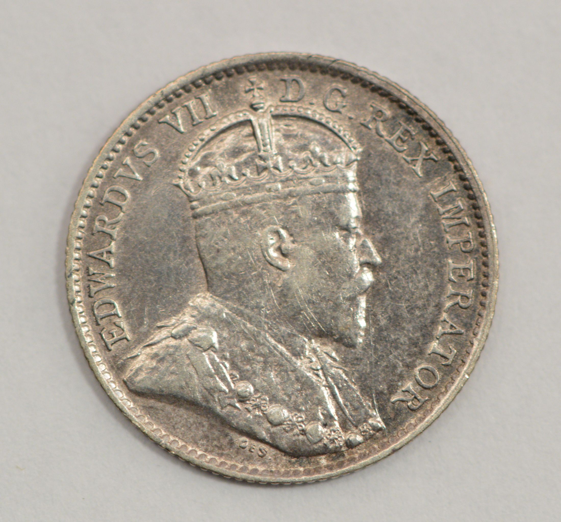 1910 Canadian 5 Cents *Pointed Leaves Var.* Silver Foreign Coin | Property Room
