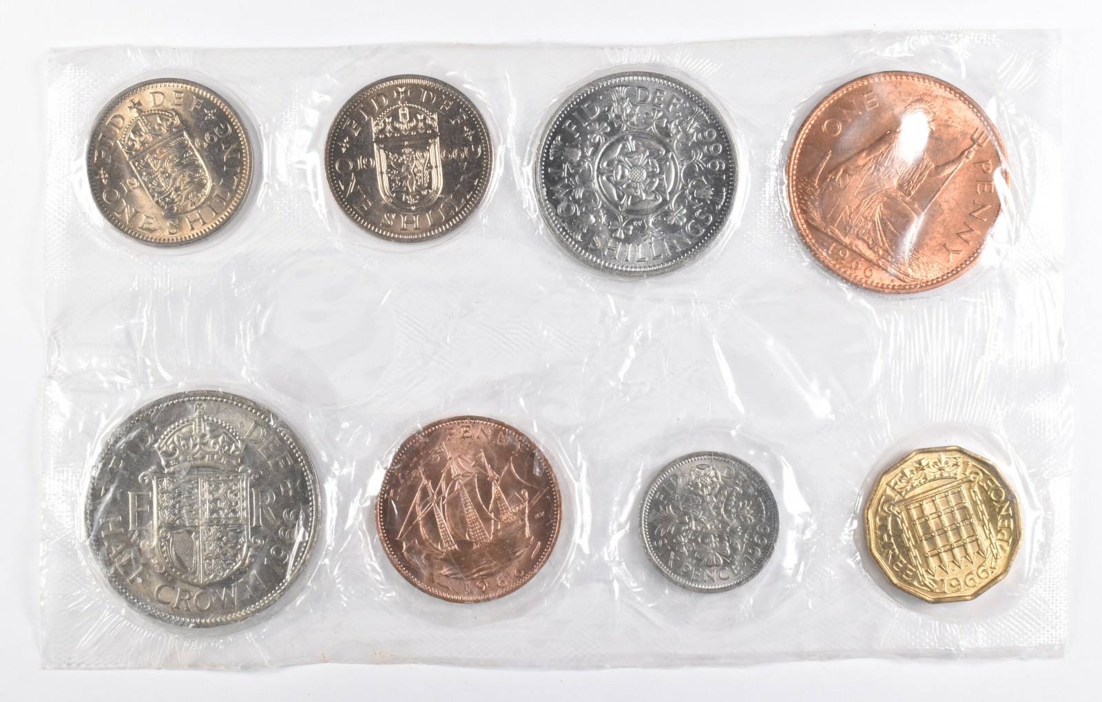 1966 Great Britain Type Set | Property Room