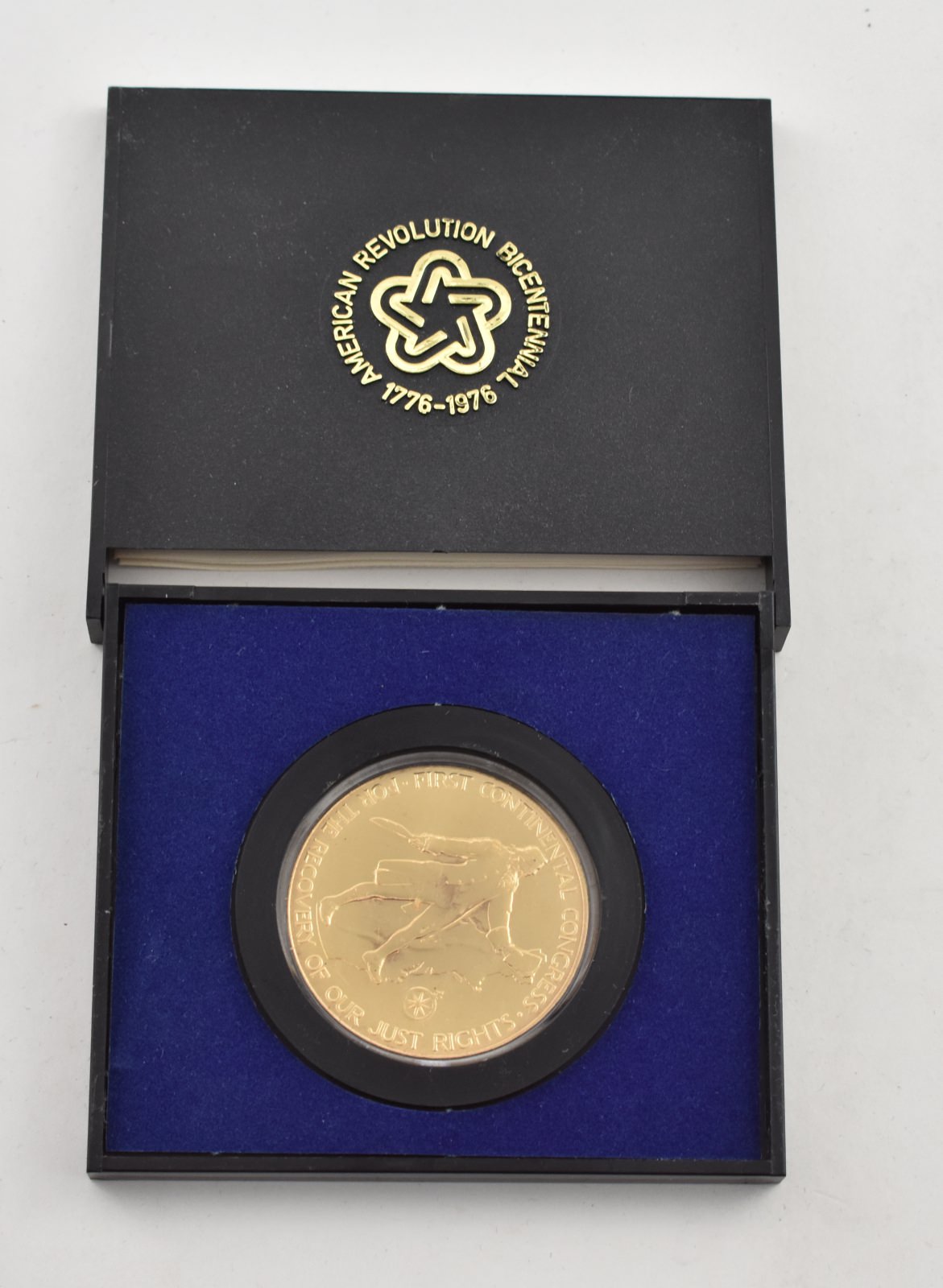 1976 1776 Bicentennial Official US Mint Historic Commemorative Medal ...