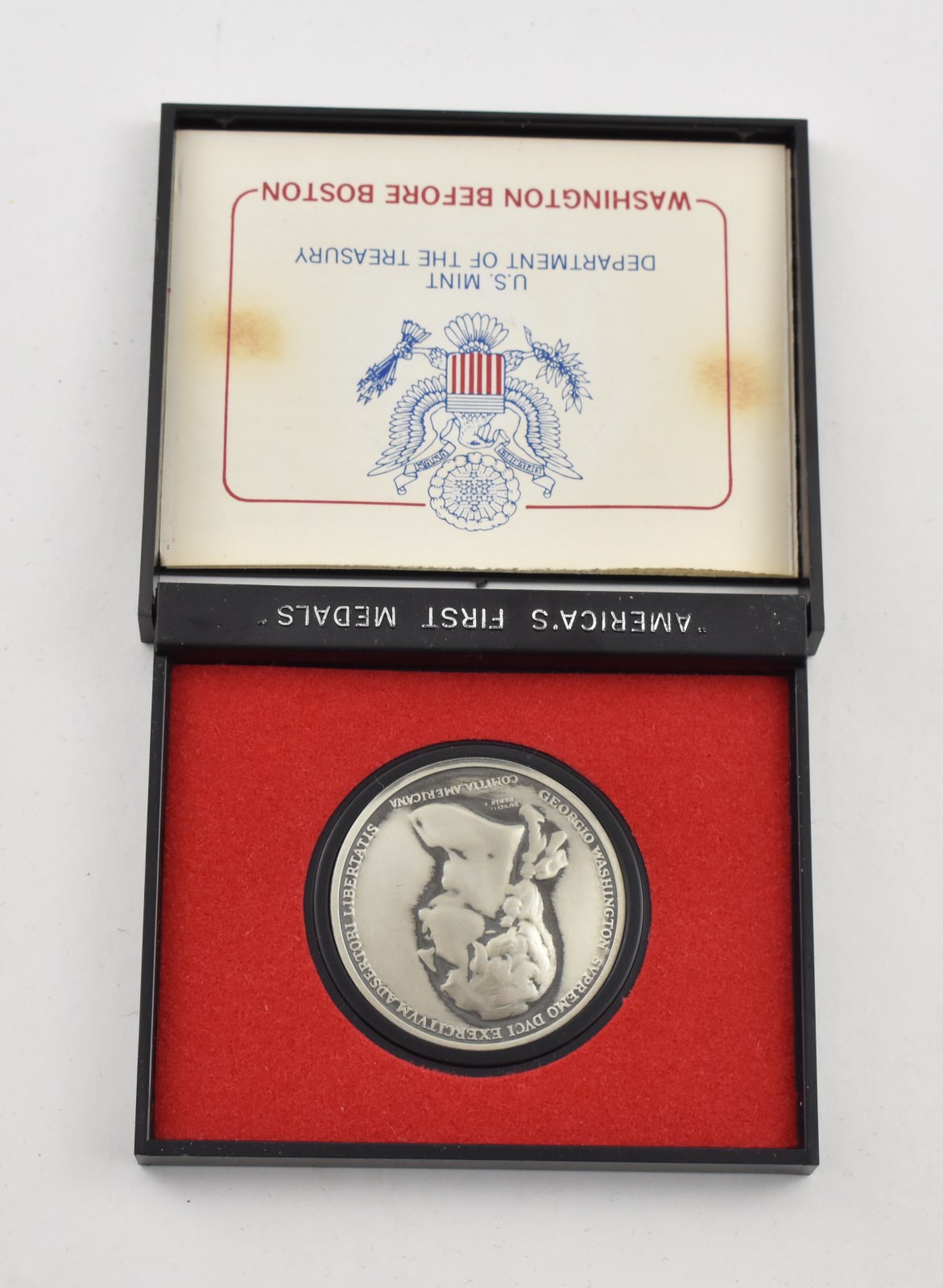 1976 1776 Bicentennial Official US Mint Historic Commemorative Medal ...