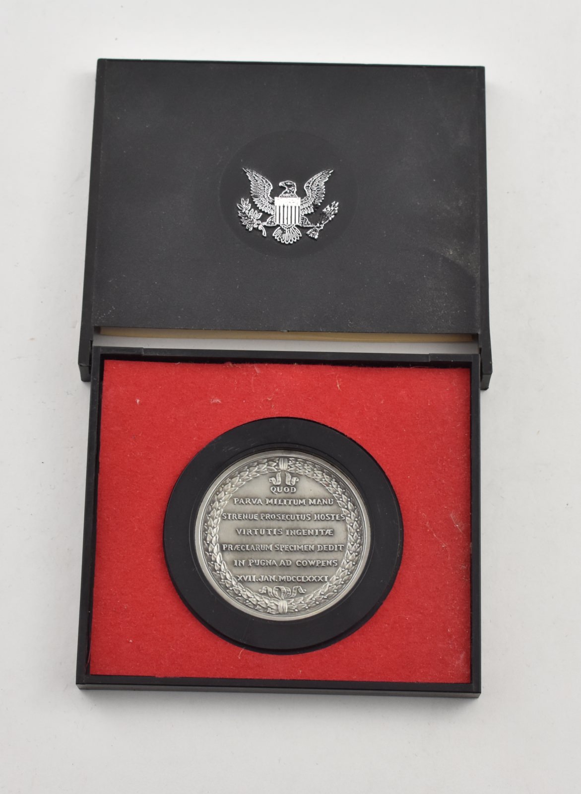 1976 1776 Bicentennial Official US Mint Historic Commemorative Medal ...