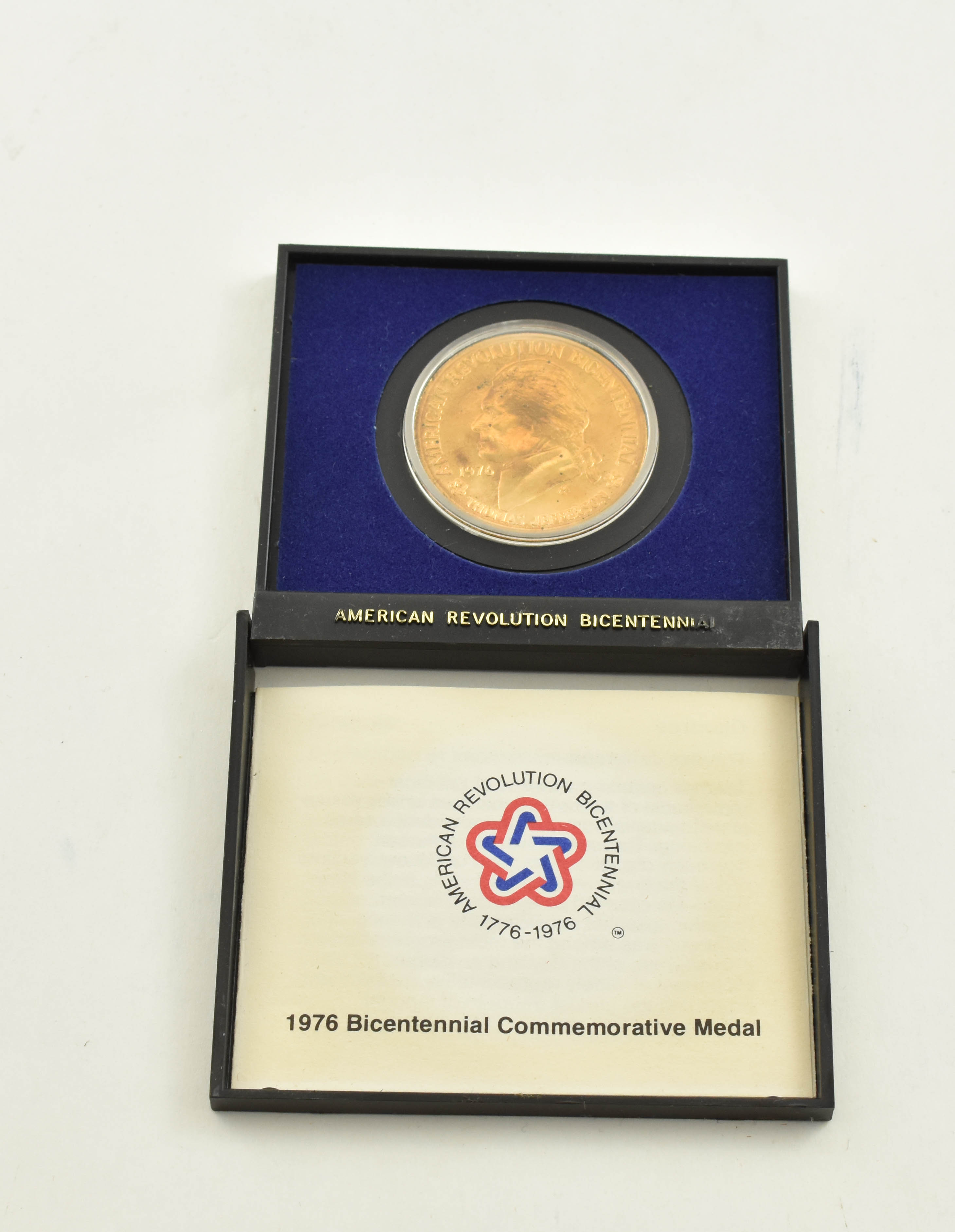 1976 1776 Bicentennial Official US Mint Historic Commemorative Medal ...