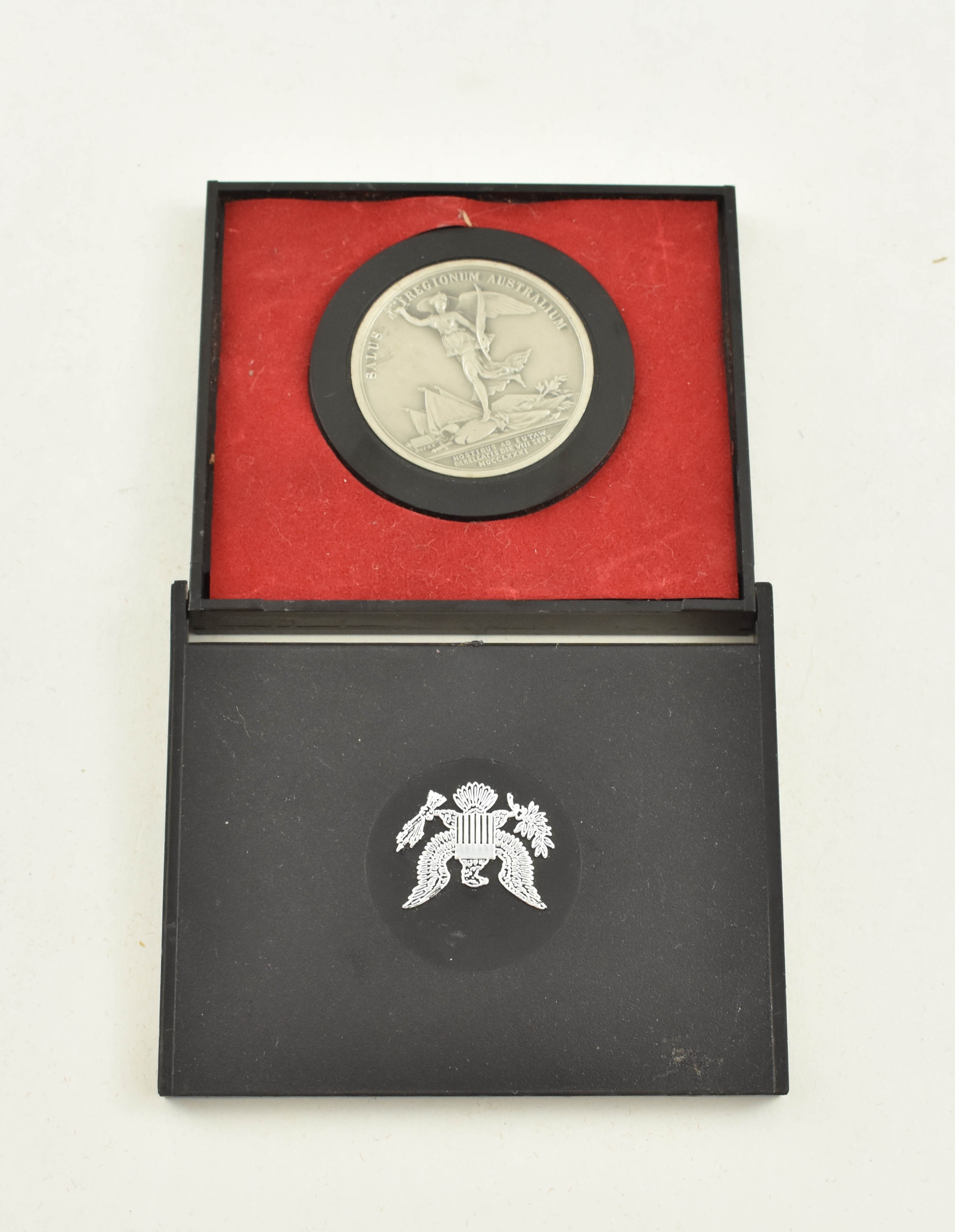 1976 1776 Bicentennial Official US Mint Historic Commemorative Medal ...