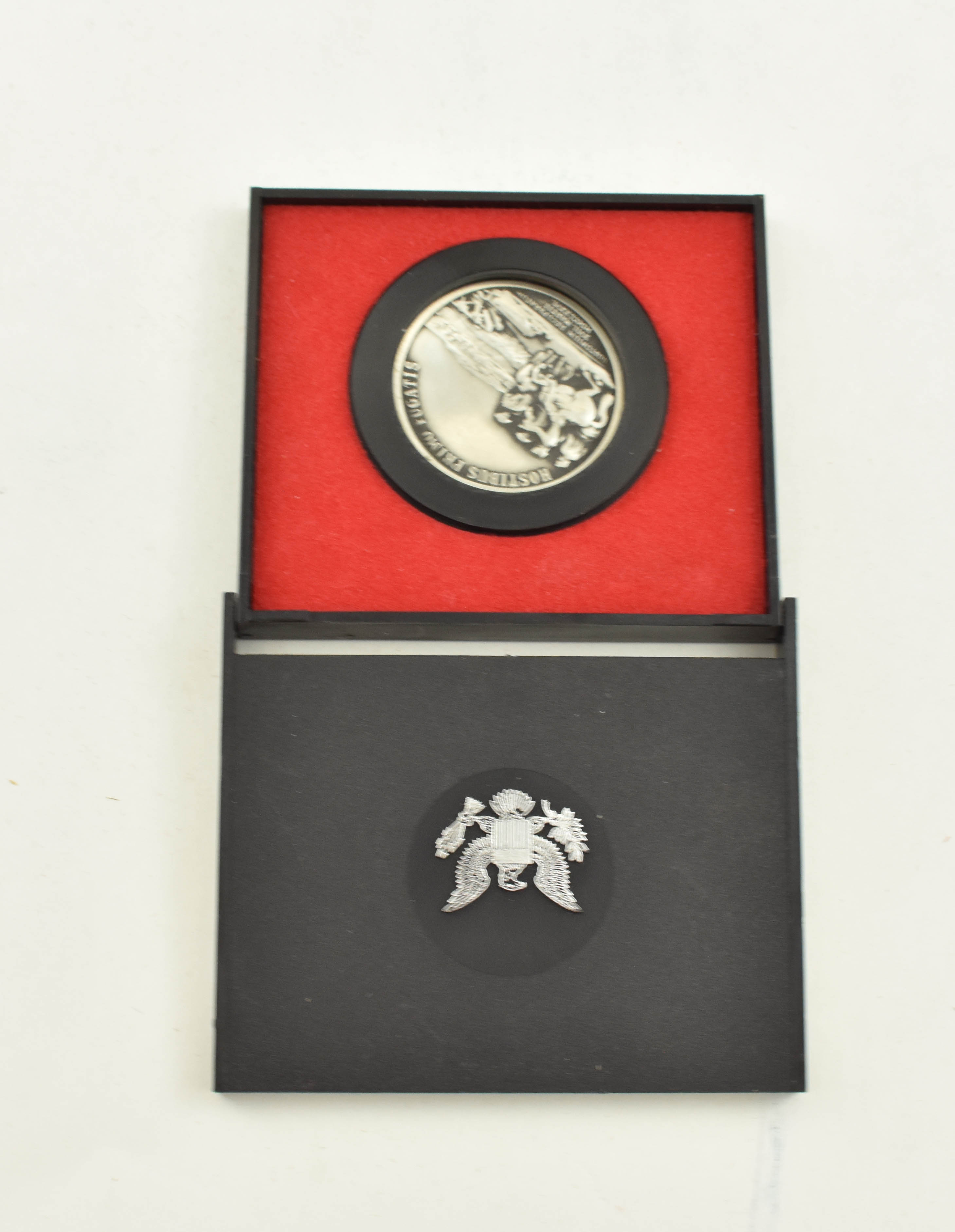 1976 1776 Bicentennial Official US Mint Historic Commemorative Medal ...