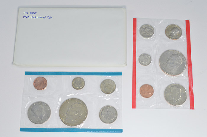 1976 Uncirculated U.S. Mint Set - 12 Coins P&D Including 2 Bicentennial ...