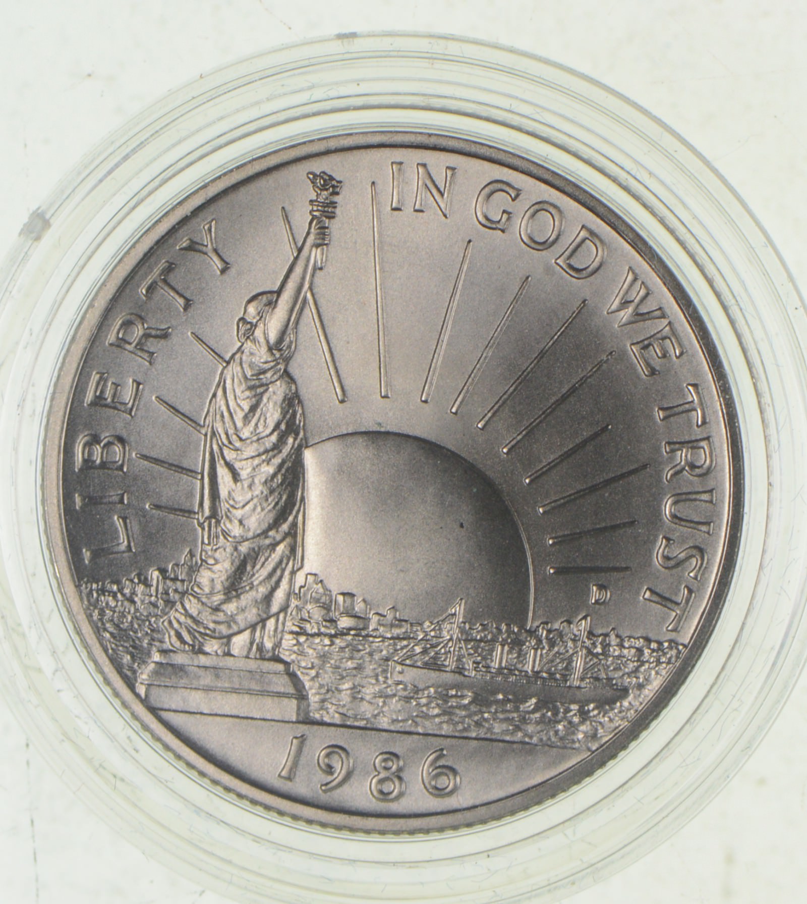 1986-D Unc Statue of Liberty Centennial - United States Mint HALF ...