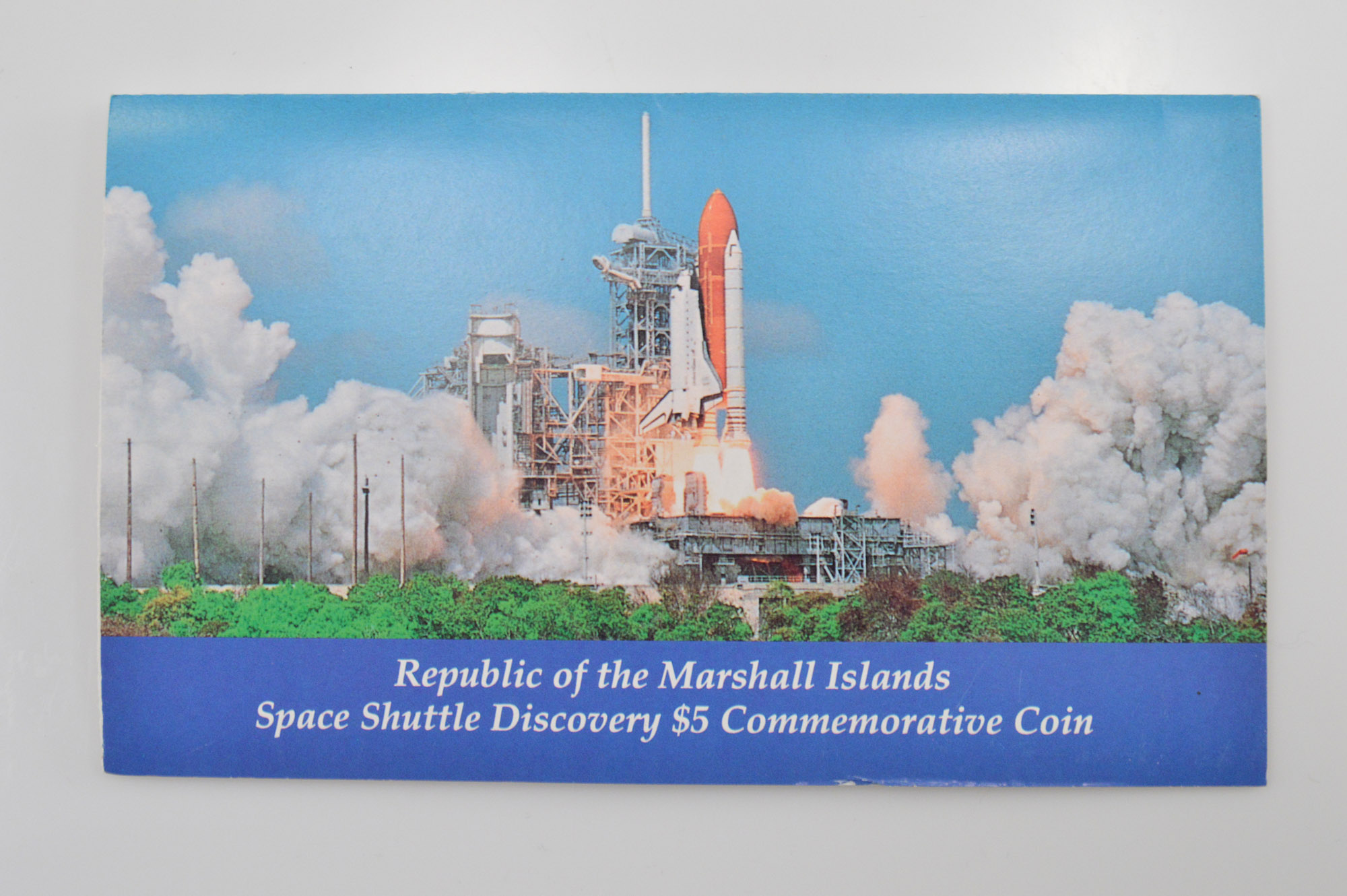 1988 Republic of the Marshall Islands Space Shuttle Discovery $5 ...