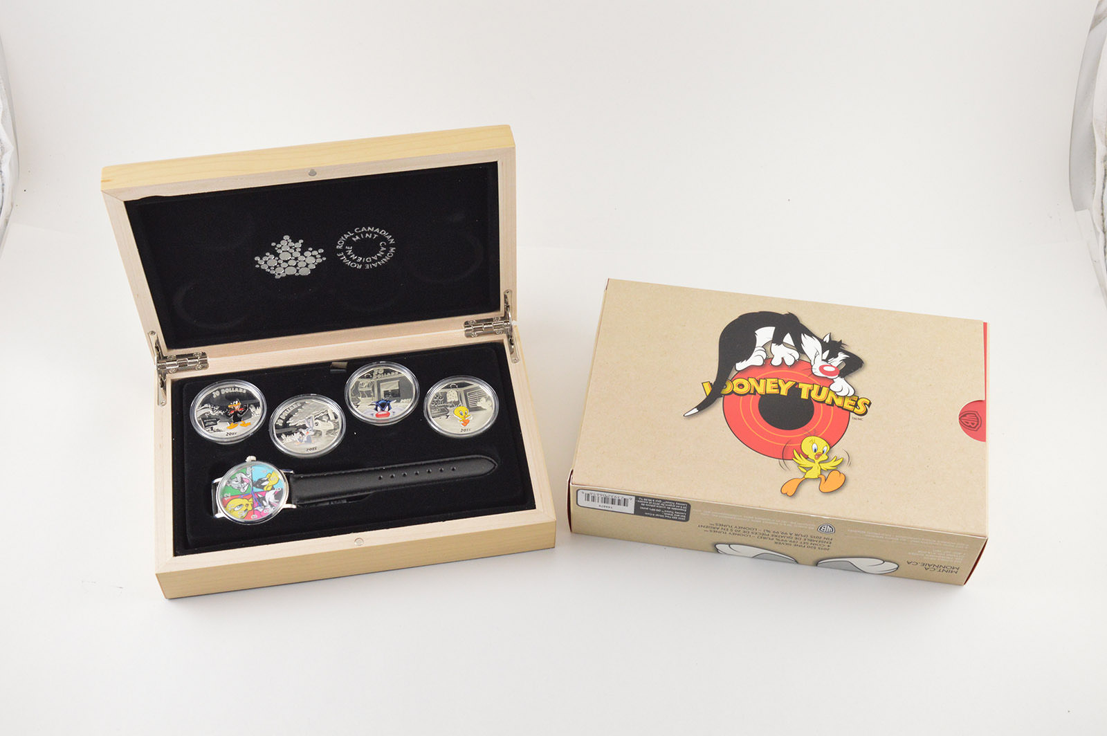 2015 Canada $20 - Looney Tunes - Royal Canadian Mint - Fine Silver 4 ...