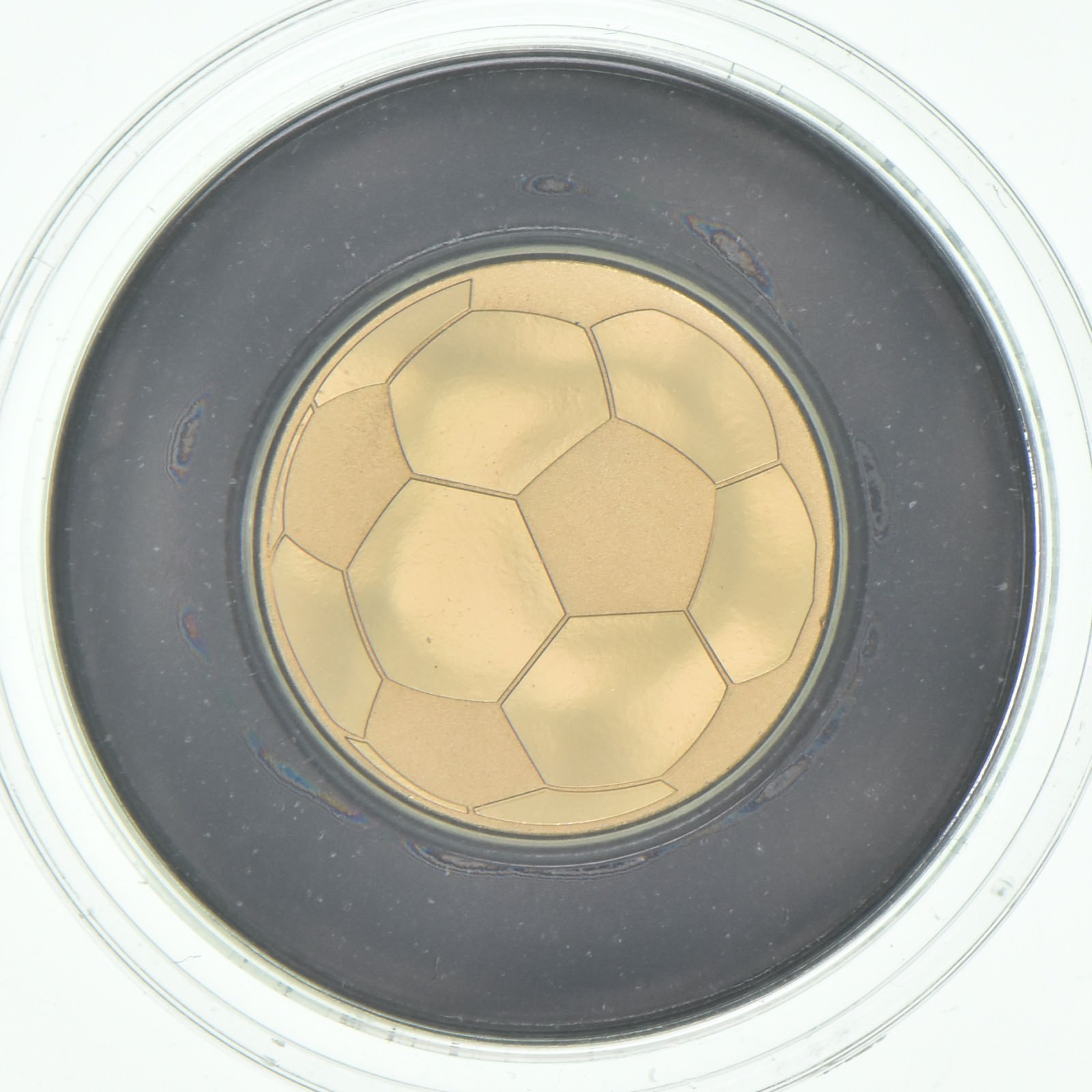 Real GOLD Coin 2021 Republic Of Palau 1 Dollar - Football - 0.5 1/2 ...