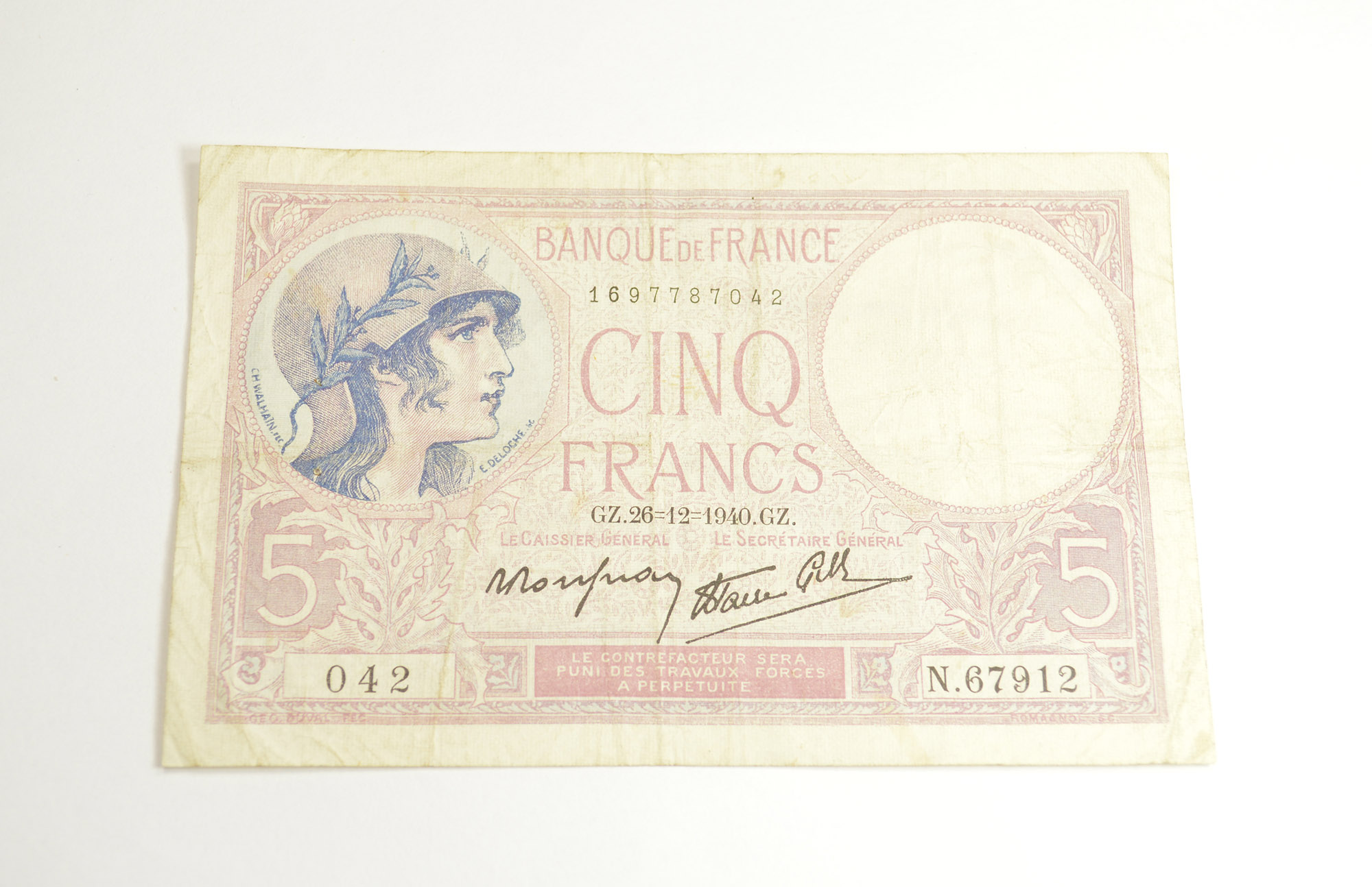 Vintage Franc Paper Money - Highly Collectible - Great Artwork ...