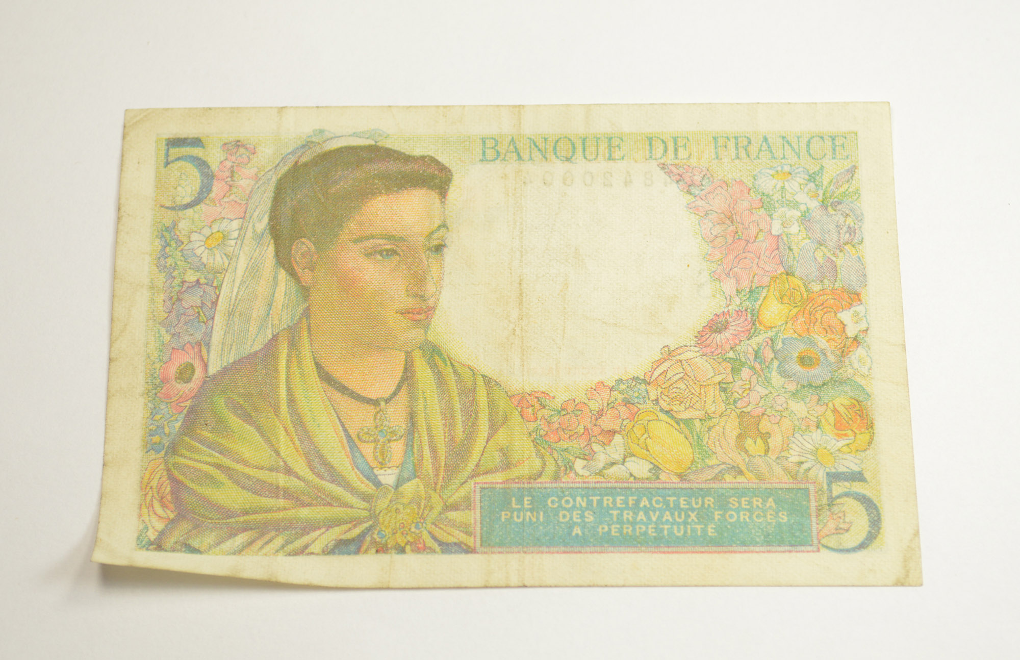 Vintage Franc Paper Money - Highly Collectible - Great Artwork ...