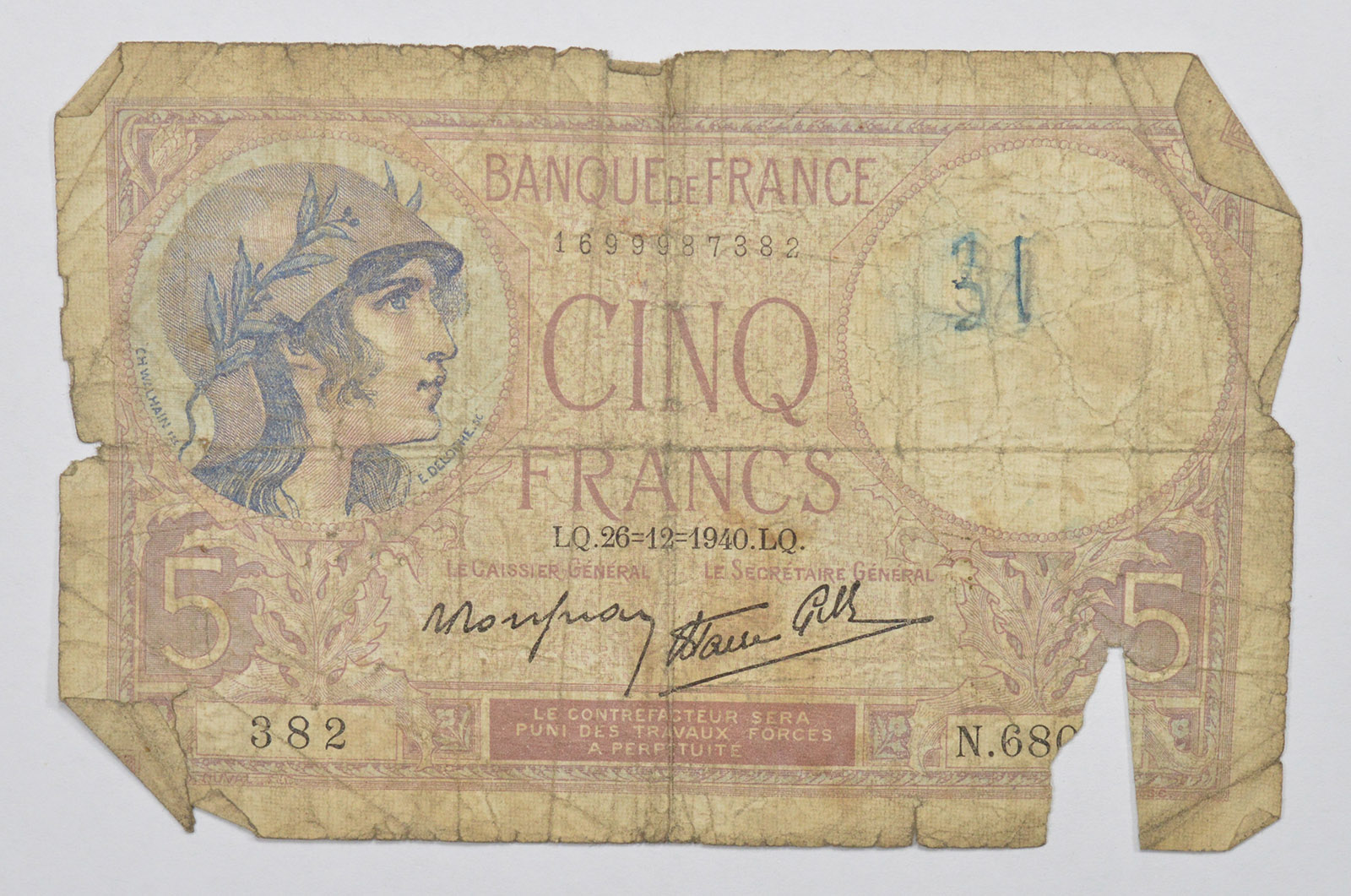 Vintage Franc Paper Money - Highly Collectible - Great Artwork ...