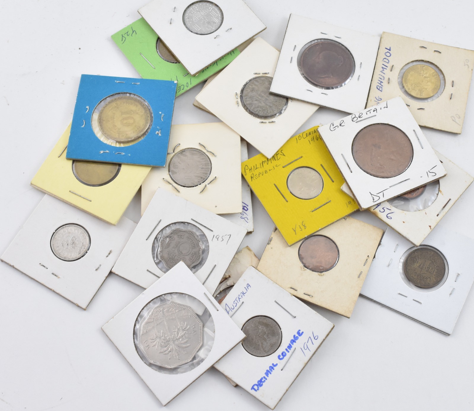 WORLD Coin Collection - You get EVERYTHING - See photos! | Property Room