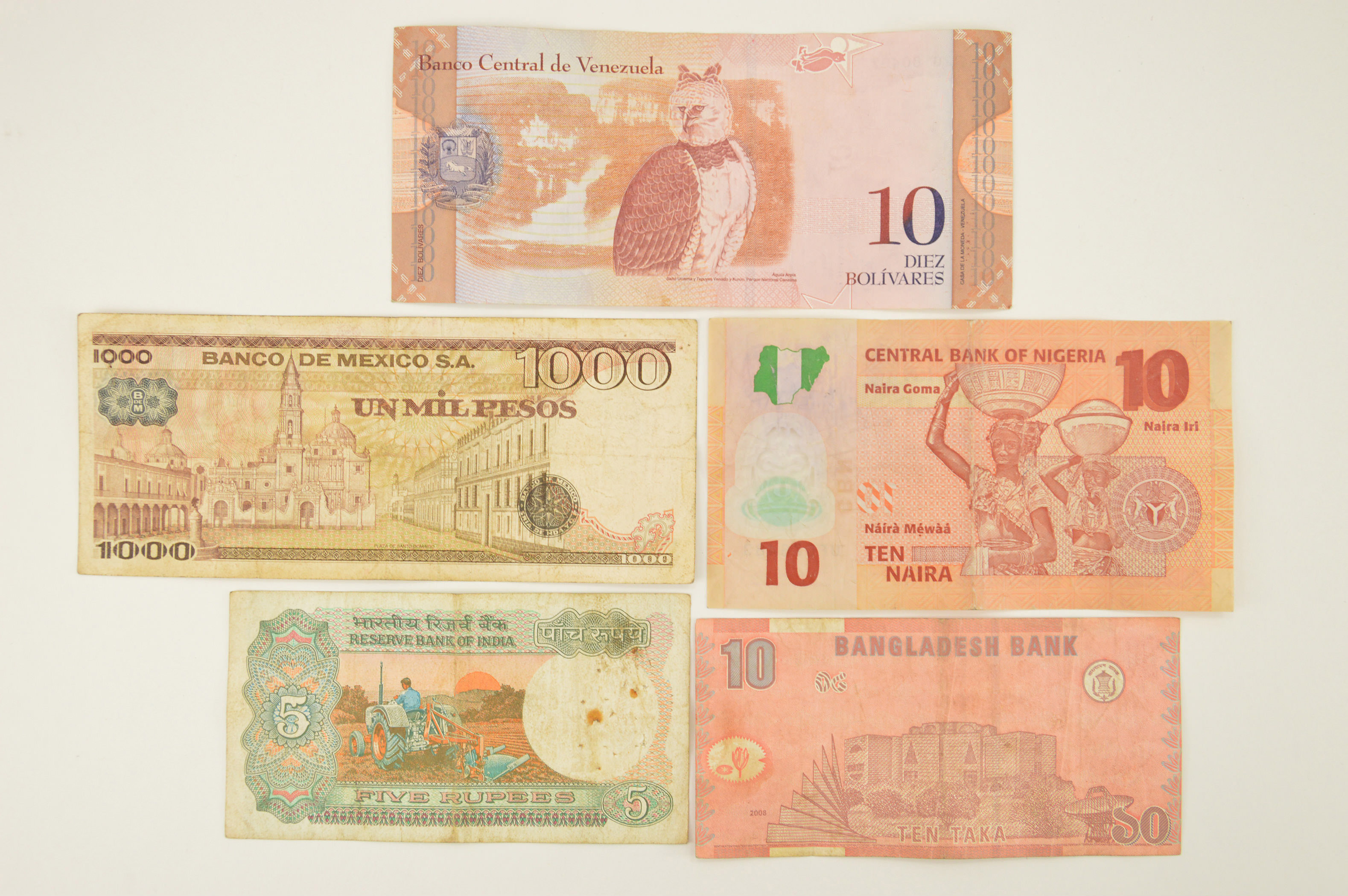 WORLD Currency - Collectible International Bank Notes | Property Room
