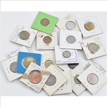 WORLD Coin Collection - You get EVERYTHING - See photos! | Property Room