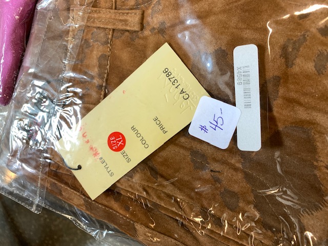 10 NEW Women's Clothing Value $488.00 | Property Room