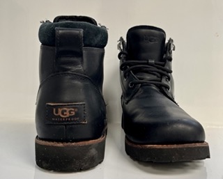 UGG Stenton Boots, 7 | Property Room