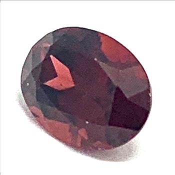 2.25ct Natural Oval Cut 9x15mm Brazilian Garnet Gemstone | Property Room