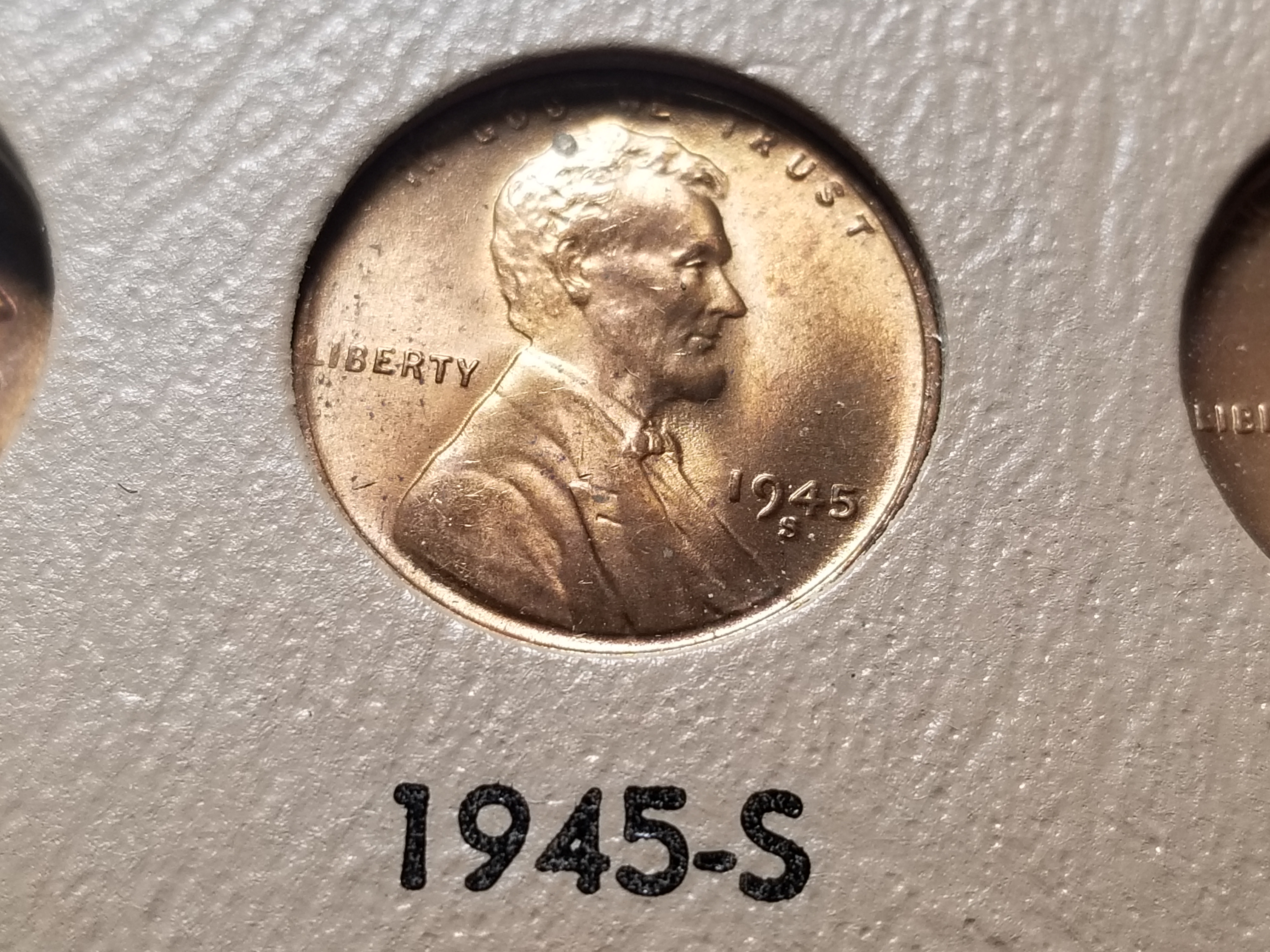 1945 S Lincoln Cent Wheat Penny From A BU Set | Property Room