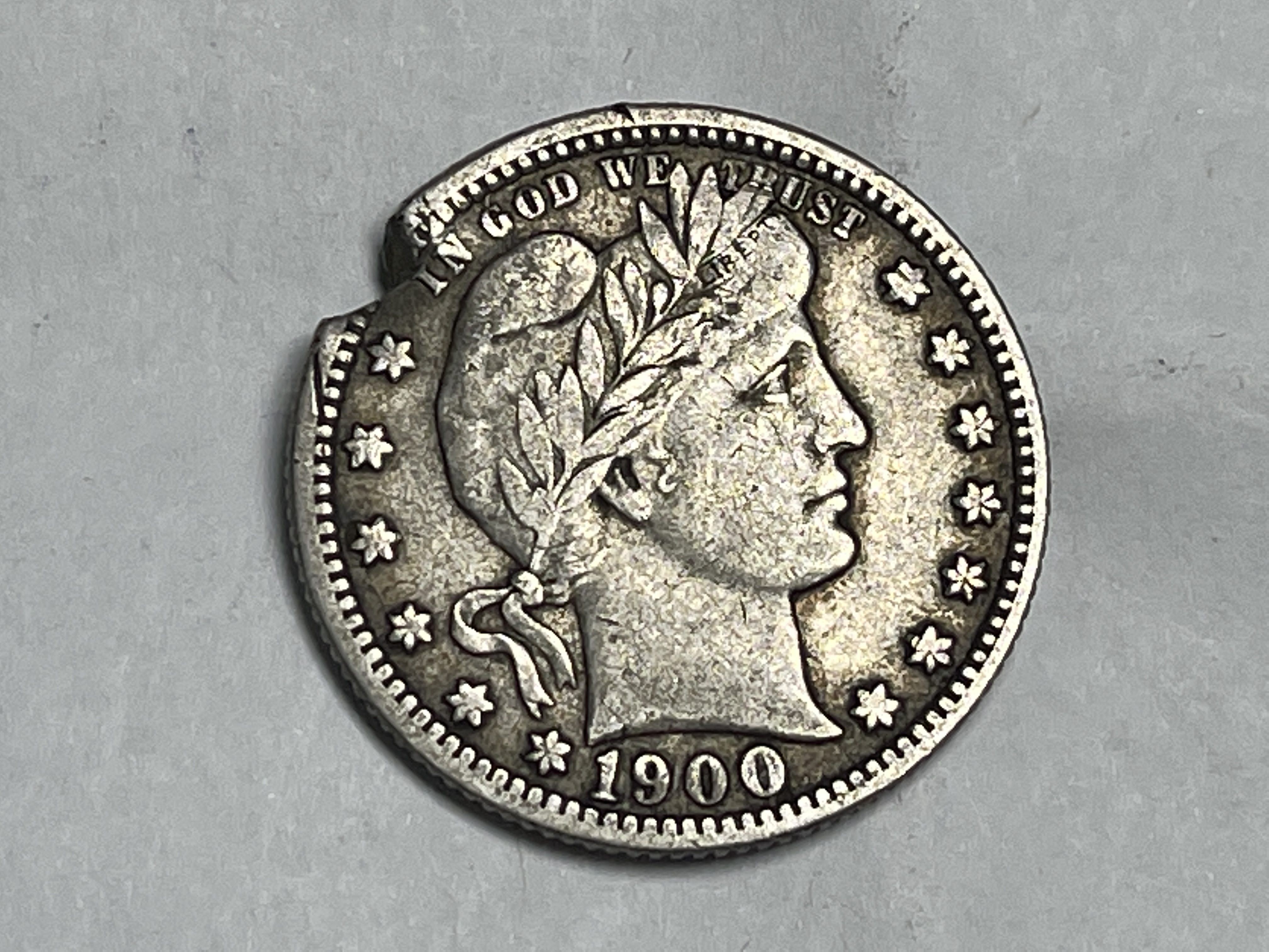 1900 O Barber Quarter | Property Room