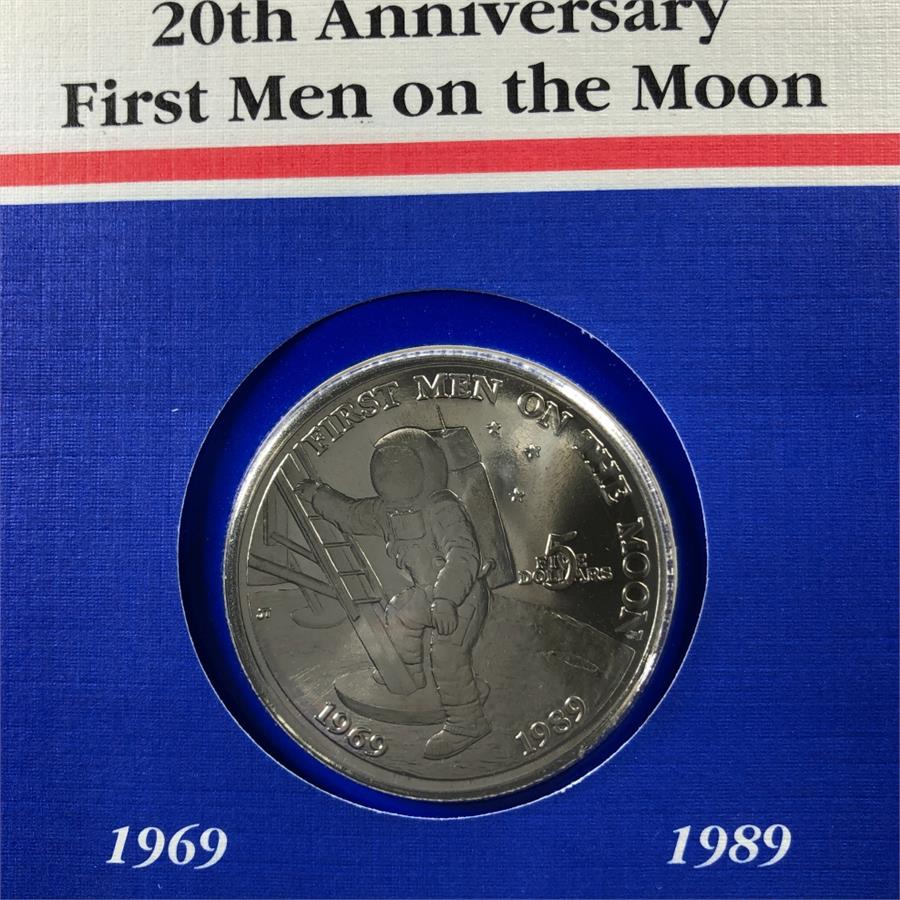 1989 Marshall Islands $5 Commemorative Coin*20th Anniversary/First Men ...