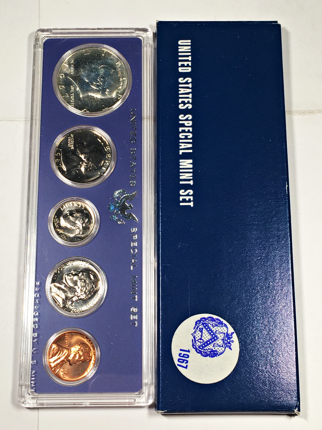 1967 United States Special Mint Set*Kennedy Half Dollar is Silver*In ...