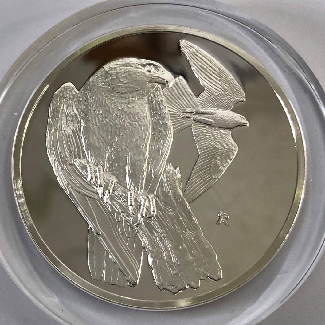 1971 #7 Peregrine Falcon Franklin Mint Sterling Silver Round containing ...