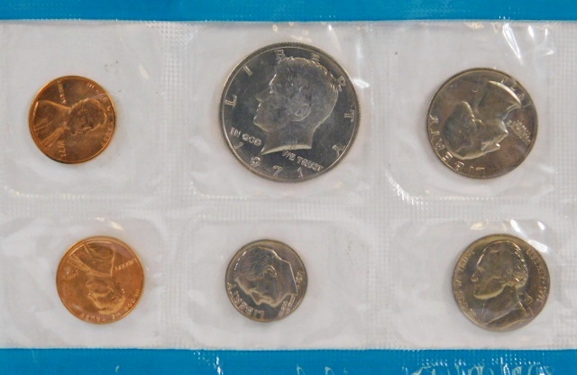 1971 Philadelphia Uncirculated Coin Set*Also Included is "S" Mint Mark ...