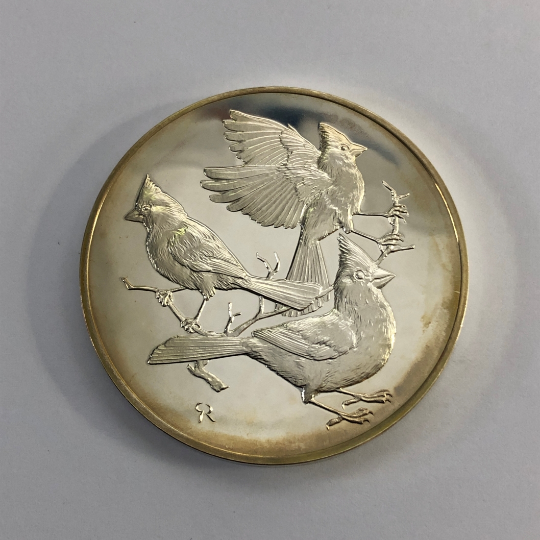1972 #27 Cardinal Franklin Mint Sterling Silver Round containing ...