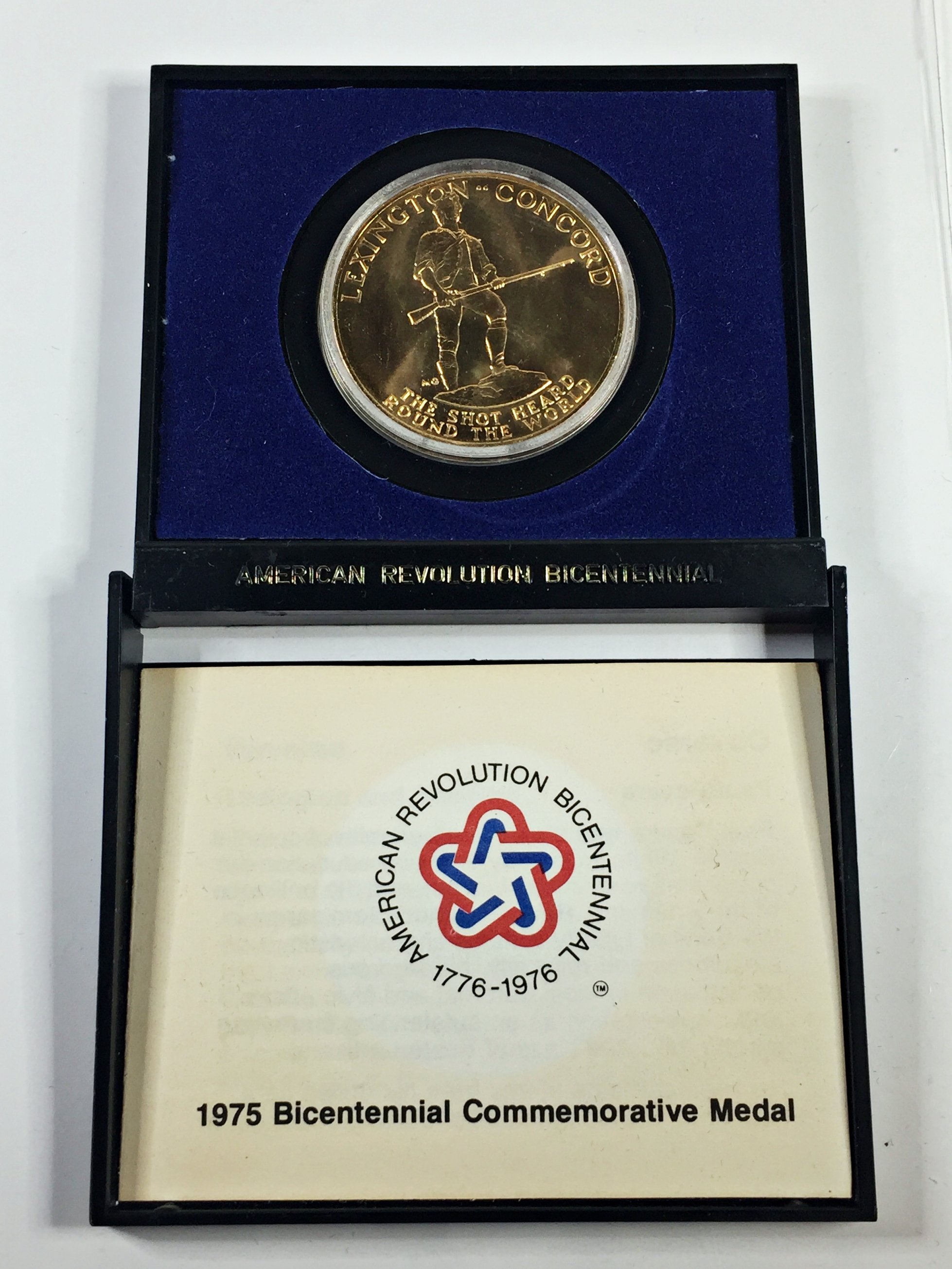 1975 American Revolution Bicentennial Bronze Medallion Lexington ...