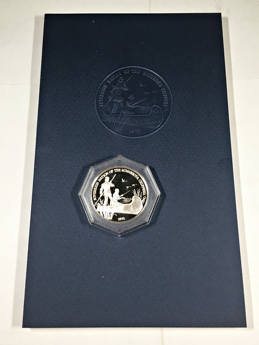 1975 Minnesota Chippewa Tribe's History, .80oz .999 Silver Medallion ...