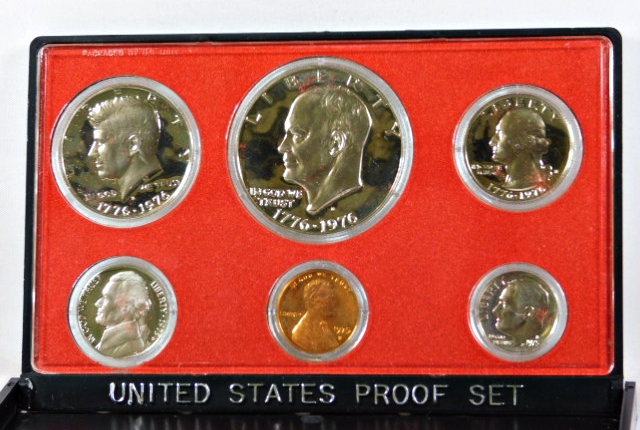 1975 United States Proof Set with 1976 Bicentennial Quarter, Half ...