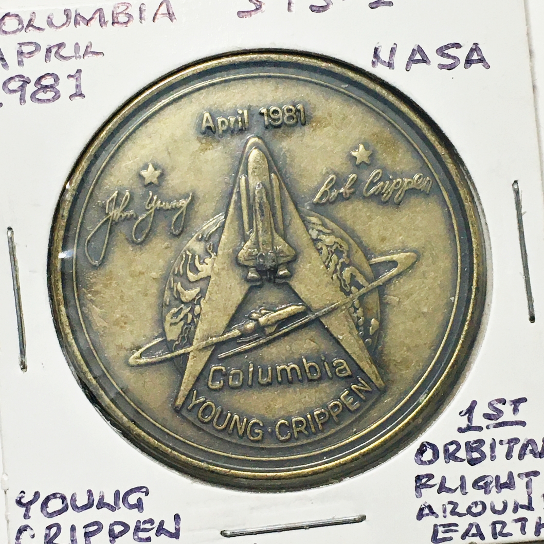 1981 Columbia Commemorative Medallion*Brass*38mm*NASA | Property Room