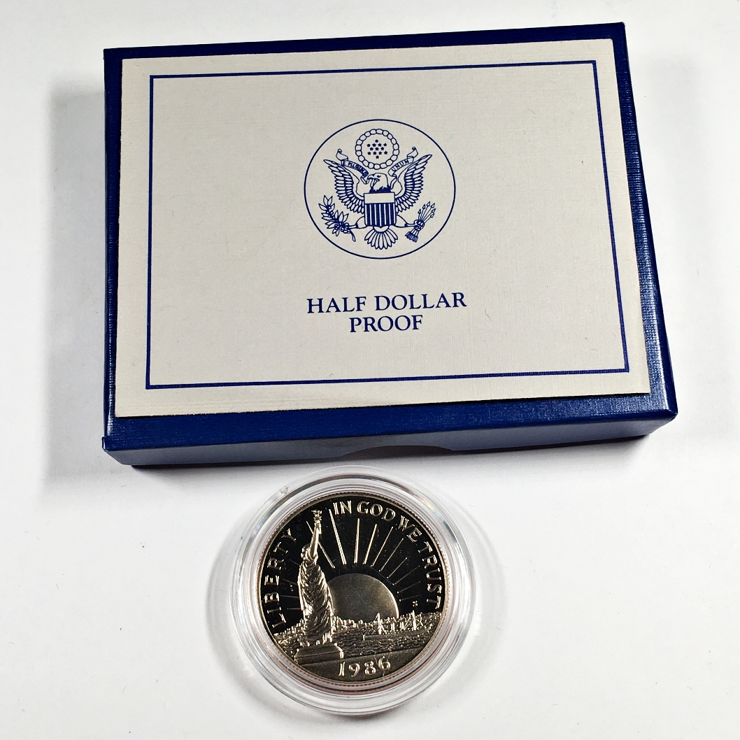 1986 Statue of Liberty Commemorative Half Dollar in Original Government ...
