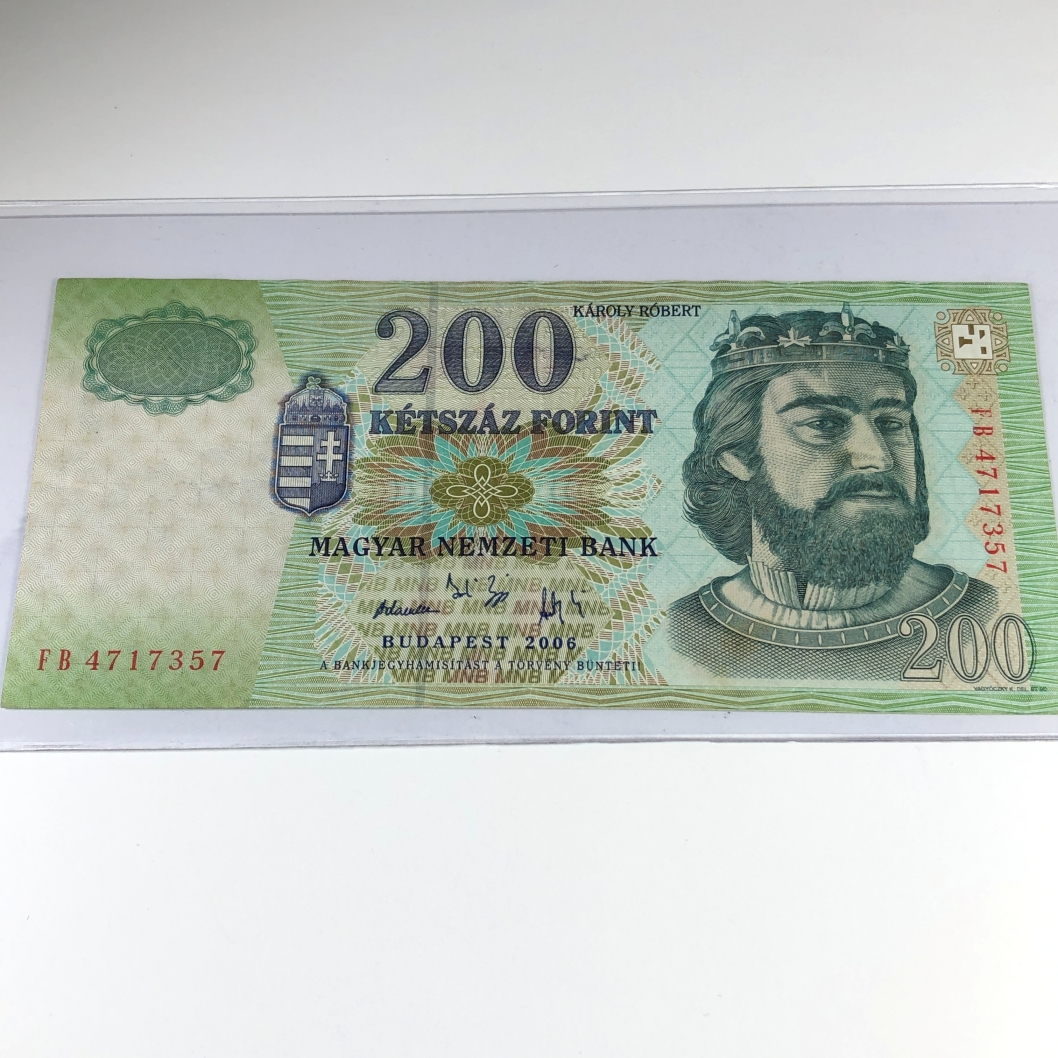 2006 Budapest 200 Forint Banknote*Crisp Uncirculated | Property Room