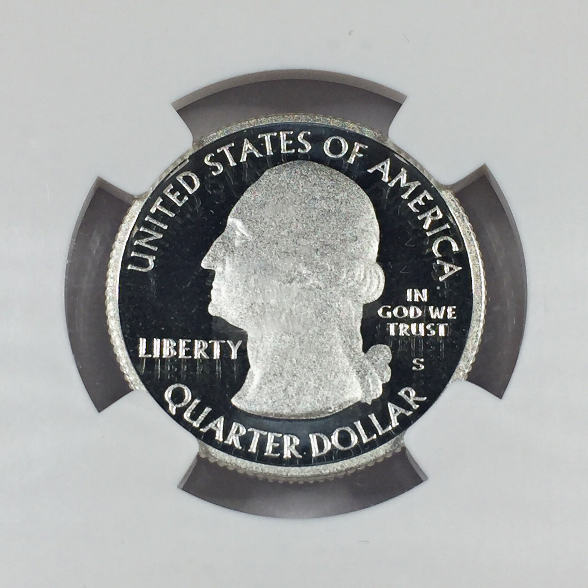 2010-S Proof Silver America the Beautiful Yellowstone National Park ...